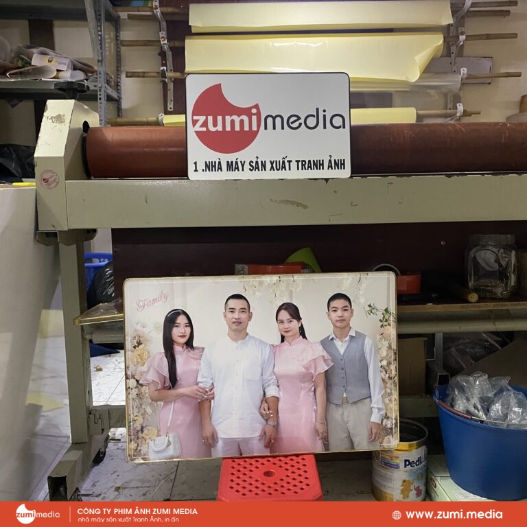 In phóng ảnh gia đình, khung ảnh cỡ lớn, giá tốt nhất Hà Nội - Zumi Help